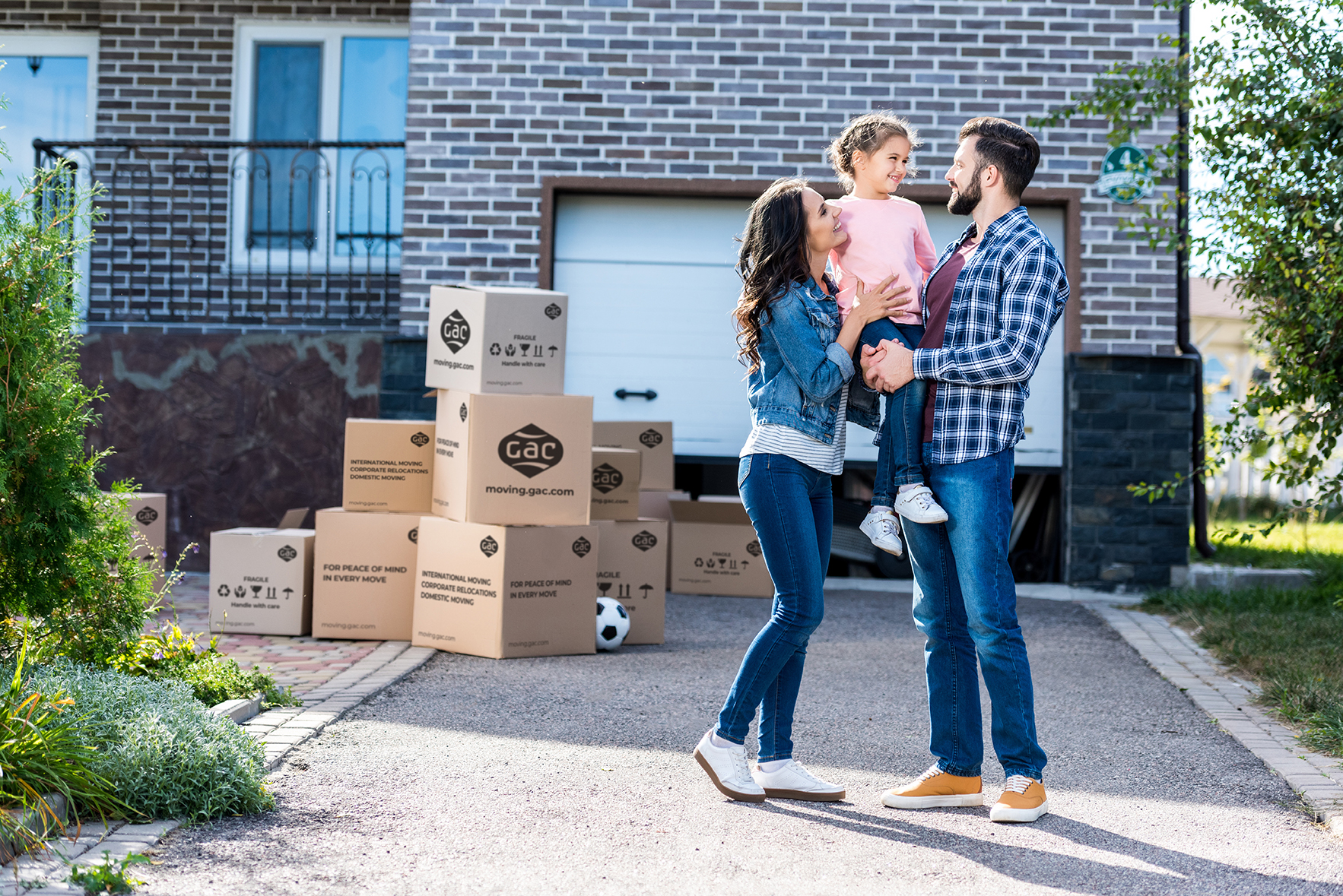 Peak Season Moving Checklist: Your Week-by-Week Guide to a Smooth Move